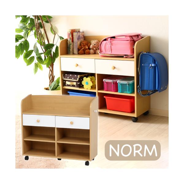 お子様やお孫様の進級祝いにもオススメ！ナチュラルカラーが可愛らしいランドセルラックです。天板部分はランドセルを置くのに丁度良いサイズです。中棚は可動式で3.2cm間隔で動かすことが出来るので、収納物の大きさに合わせて整理整頓できます。キャス...