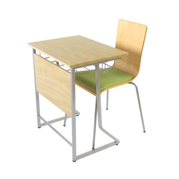 天板下にラックがついた、シンプルな学習机と、クッション付きのおしゃれなチェアのセット商品です。机には、フックやアジャスター機能もついており便利です。座った際、足元が隠れる板がついているので、企業の研修室・セミナールーム、学習塾の講義室に適し...