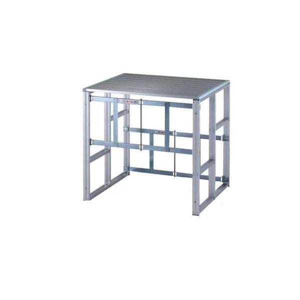 工具不要で簡単組立！バレーボール専用の折りたたみ式アタック台です。単体でも連結でも組み合わせ自由で様々な練習に対応します。フェイント、ブロック、レシーブなどの実践的練習が可能です。側面には足掛けバーが備えてあるので昇り降りも楽に行えます。折...