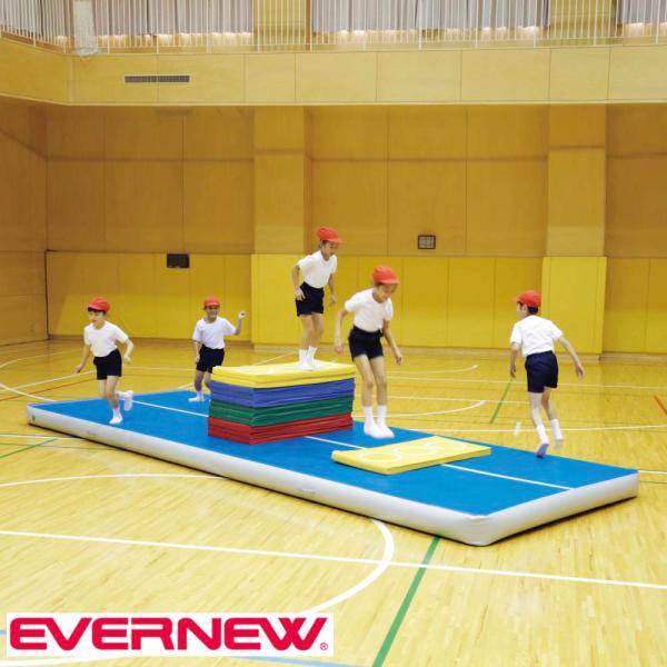 トランポリンのようによく跳ねる新感覚のエアーマットです。商品番号EN-ETE212組立状態完成品（新品）特記事項※こちらはエアートラックマット1枚の販売ページです。サイズ外寸：幅200×長さ600×高さ20cm重量：46kg仕様PVCマット...