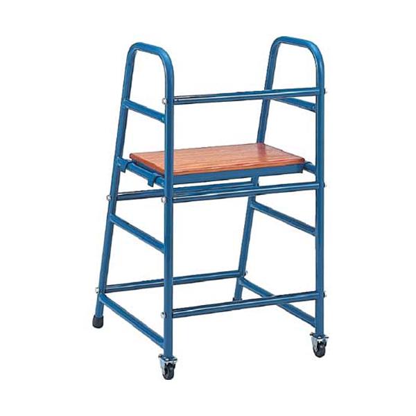 多目的に使える審判台です！バドミントンやソフトバレーなどに使える審判台です。座面の高さを3段階に調節できます。教育施設や運動施設で活躍しています。商品番号LS-S-3882お客様組立の商品（新品）※配送の注意事項がございます。詳細は下記表を...