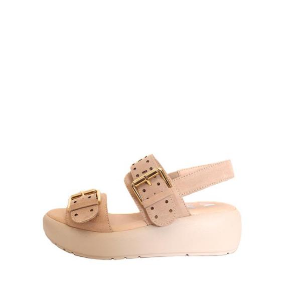 2019年日本へ本格参入となったカラハン。生産は、スペイン北部リオハ州の町アルネドにある自社工場にてハンドメイドにて行われています。1968年の創業当時から、コンフォータブルなシューズを作り続け、現在では世界各国にファンを持つようになった今...