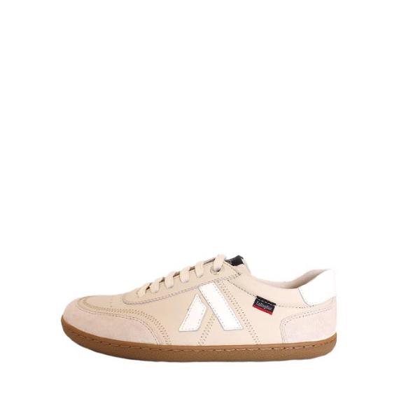 1968年スペインにて創業し、2019年に日本初上陸を果たしたスペイン発のシューメーカー＜カラハン＞。メーカーの根幹にあるのは゛コンフォートな履き心地゛。50年以上に渡り、快適性を追求し、常に進化し、より良い快適な履き心地を追求しています。...