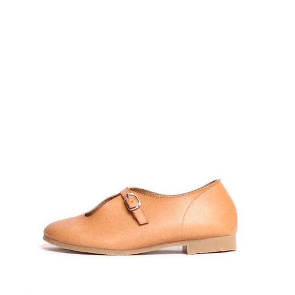 BRAND HISTORY下品の反対「ラグジュアリー」を辞書で引くと、「ぜいたくなさま、豪華なさま」といった意味が書かれています。しかし、私の認識はやや異なります。豪華と言うと、えてしてダイヤが散りばめられて光っているとか、「価格的に高いも...