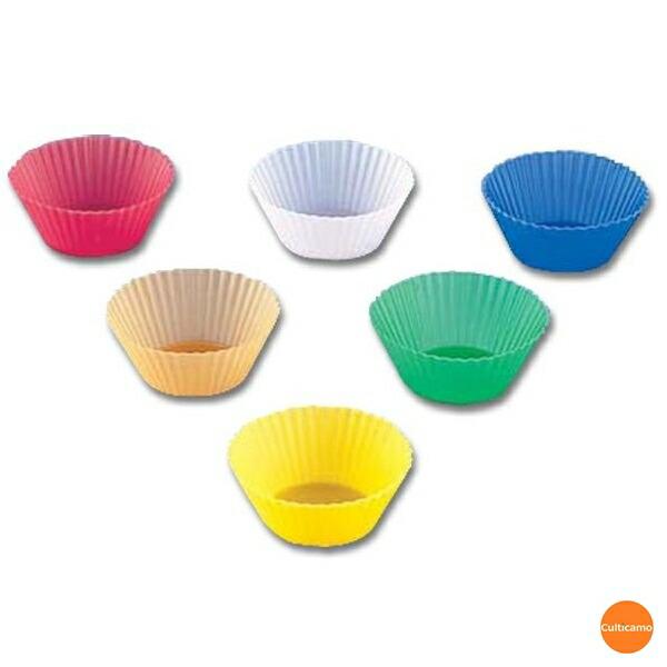 カラフルな６色セット。お菓子作りやお弁当のおかず入れなどに♪