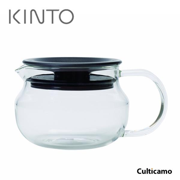 フタとストレーナーが一体になったティーポット♪