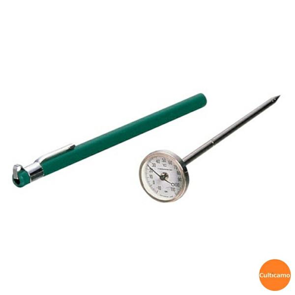 便利な樹脂製保護筒付き