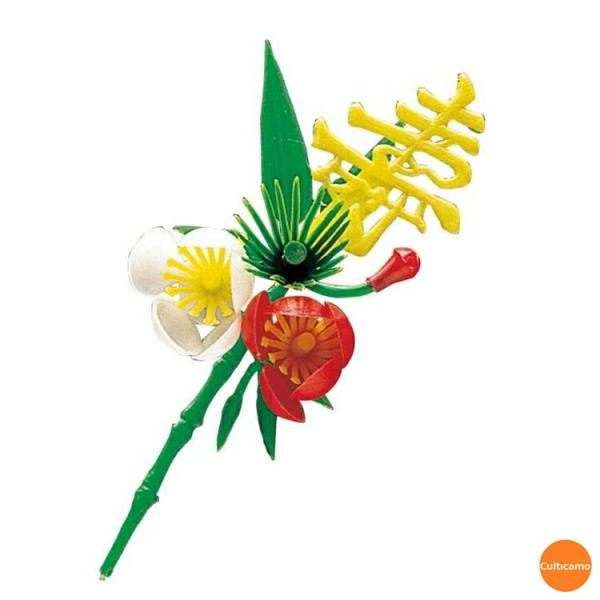 料理を華やかに演出するプラスチック製造花