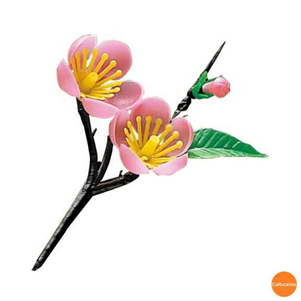 料理を華やかに演出するプラスチック製造花