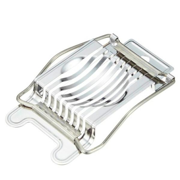 ピアノ線できれいに玉子をスライスできます