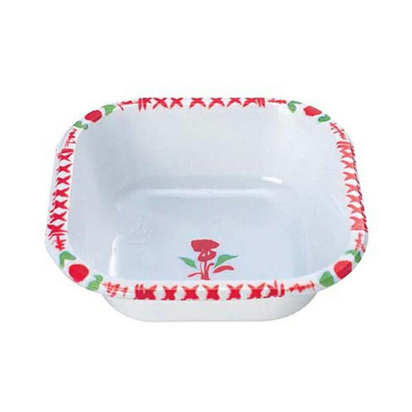 料理を彩る柄付きカップ。型くずれしないので、カレーやシチューなど流れやすい料理に最適。