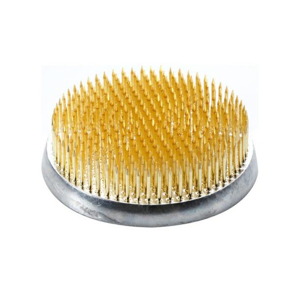 燕三条「マルフジ剣山製作所」の特製剣山。