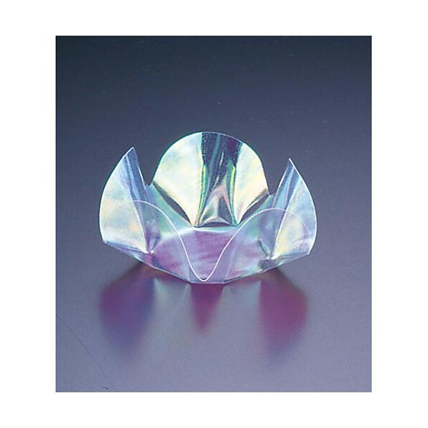 見る角度により、様々な色彩が現れる美しいオーロラフィルムの輝きが料理を神秘的に演出します。