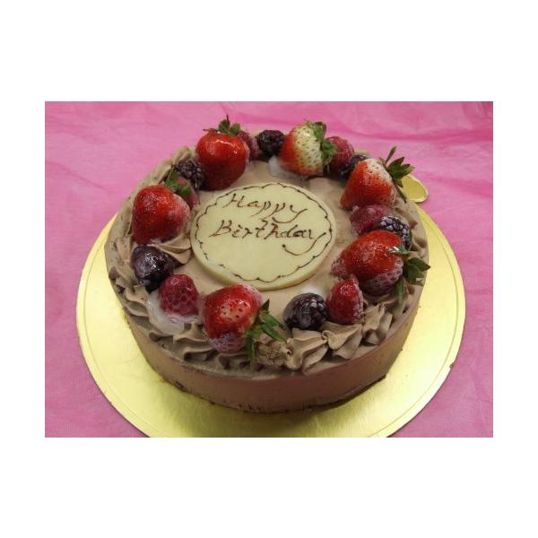 ■ひんやりこくのある食感、中には様々なフルーツが入ってます。■高級クーベルチュールチョコレートを使用することによって、ほどよい甘さと、マイルドさがでました。■純生クリームと混合した生地はマイルド＆リッチなテイスト。■表面はクーベルチョコと生...