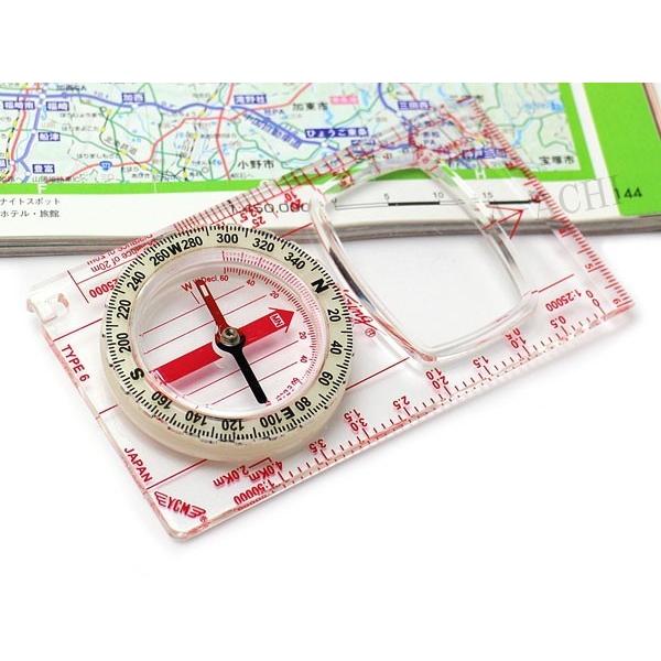 3倍ルーペ付 コンパス 方位磁石 日本製 方位磁針 オイル制動式 防水 アクリルプレート 強磁性体鋼 ストラップ付 長時間発光ルミノーバ蓄光 回転リング マップ 地図 オリエンテーリング 登山 ハイキング 風水 開運 家相 占い 節分 豆ま...