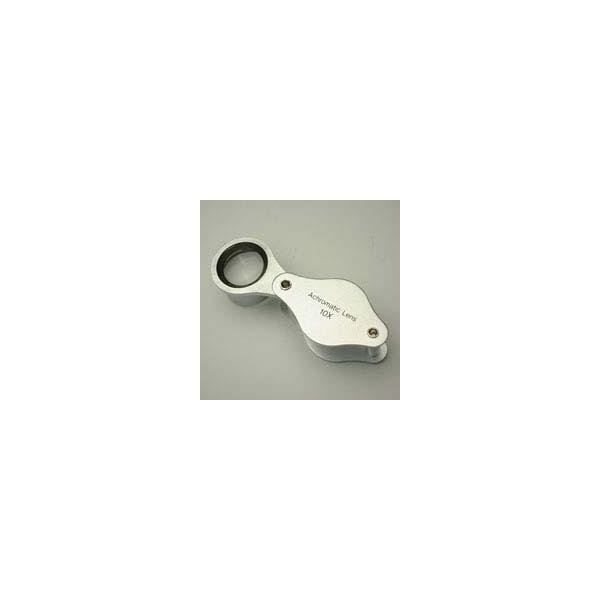 アクロマートレンズ倍率10倍■品名：メタルホルダールーペ■品番：7080■レンズサイズ：15mm■倍率：10倍■重さ：28g■商品サイズ：縦41×横22×高さ16(mm)■箱サイズ：縦51×横32×高さ29(mm)■材質：ガラス・金属・他■...