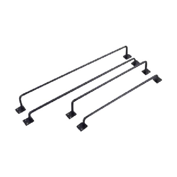 金物・建築資材 建築金物 棚受金具 ●しっかりとした素材感のアイアンバーです。シンプルなデザインでインテリアスタイルを選びません。●取付座の角度を自由に変えられ、様々な場所に取り付け可能。多用途に使えます。●タオル掛けに。収納ホルダーに。●...