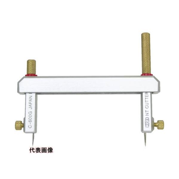 手作業工具 ハサミ・カッター・鋸 特殊用途カッター ●薄物用円切りカッターです。●丈夫なダイキャストボディーです。●学校工作や模型作りに●全長(mm)：136●刃厚(mm)：0.38●対応直径(cm)：1〜14●対応直径：1〜14cm●本体...