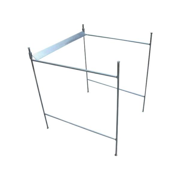 工事・照明用品 土木作業・大工用品 土のう・フレコンバッグ ●折りたたみ式で小スペース、持ち運びも楽々可能です。●パッと広げてすぐ使える1t用フレコンバックスタンドです。●土木現場や野外イベント会場のゴミ箱としてフレコンを設置する際に。●縦...