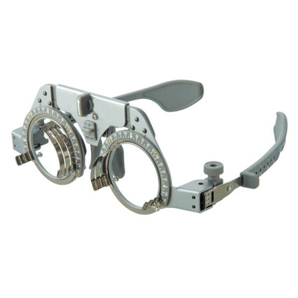 超軽量でシンプルな機能かつ、優しい掛け心地。フルリムタイプ■材質：回転リング/チタンテンプル/ステンレスフロント/特殊アルミニウムパット、モダン/特殊ポリエステルエストラマー■特徴：PD54〜74/ワンタッチダイヤル乱視軸/5度毎に調節鼻パ...