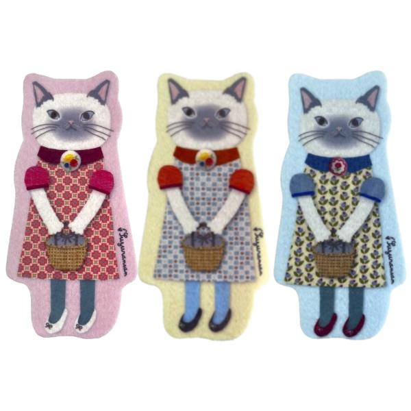 クスグルキャラクターがキッチンスポンジに変身！カカラフルでキッチュなおめかしさんたち。厚みがあるので、お行儀良く一人で立ちます。3色並べるとこれまた可愛い♪かわいこちゃん達をキッチンに並べてみてはいかが？少しでも家事が楽しくなりますように?...