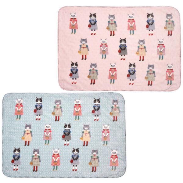 5-8683 パーラーすずらん堂 サンゴマイヤー ひざ掛け おめかしさん柄ピンク【4582713789756】ブルー【4582713789763】内側にボア生地を重ねたひざ掛け。お部屋はもちろんお車やオフィスにもどうぞ。洗濯機で丸洗いOK。...