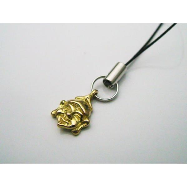 商売繁盛の神様、えべっさんの携帯ストラップです。御守り代わりにどうぞ！素材：Yellow Gold K18横幅：約10mm縦幅：約15mm（金部分のみ）厚み：約3mm重さ：約2.5g全長：約70mm※個体差がありますので若干サイズの誤差がご...