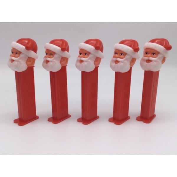 ペッツ ディスペンサーサンタクロース お得な5本セットアメリカから輸入いたしました。未使用、新品ですがパッケージ無しのルーズ品となります。U.S.PATENT 4.966.305製造国：SLOVENIA食品衛生法の観点から中に同封されていた...