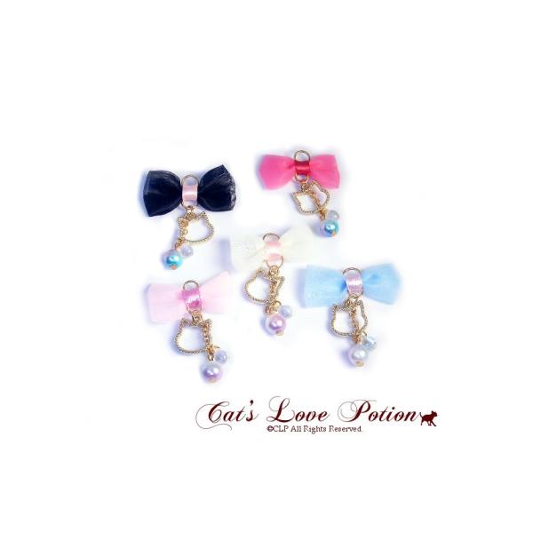 フェアリーリボン：約15×32mmグラデーションパール：約8mmチェコドロップビーズ：約7×5mm猫チャーム：約12×15mmチャーム部分約：45mm素材：スチール合金猫のかわいいイヤホンジャックストラップです。オーガンジー素材のフェアリー...