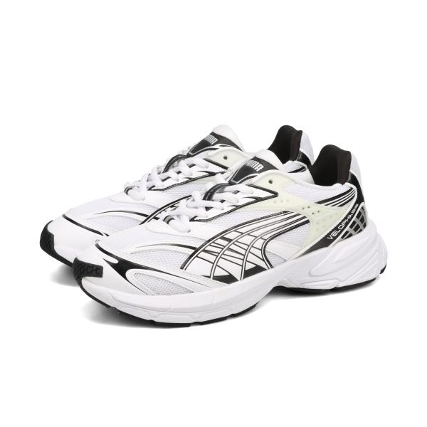 2000年代初期のプーマのコンプリートランニングシリーズから着想を得て開発されたVELOPHASIS(ベロファシス) 。今の流行を見据え現代的なデザインアップデートを加えた ファッションアプローチのランニングモデルです。オープンメッシュベー...