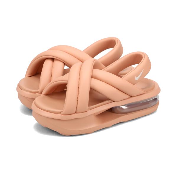 抜群に快適なエア入りのサンダルが、プラットフォームスタイルで登場。甲のストラップは柔らかくホールドするパッドが取り付けられ、踵部分には大容量のビジブルエアユニットを搭載。サポート性とフィット感、優れたクッション性に加え、見た目のインパクトも...