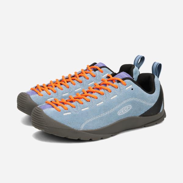 The Original Outdoor Sneaker. 気分が上がり、身体と馴染む。街から山まで今ここを楽しむ事に寄り添うロングセラーモデル。クライミングシューズとコンフォートシューズをハイブリッドしたアウトドアスニーカーです。