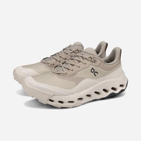 CLOUDHORIZONがアップデートされ、CLOUDHORIZON 2となって登場。Onのハイキングシューズのなかで最もクッション性が高く、極上の履き心地を誇るモデルに防水機能をプラスしました。初級レベルの山道に対応するグリップ力を備えて...