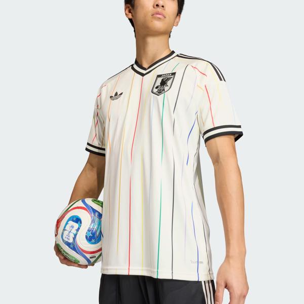 サッカー日本代表の2026年アウェイユニフォームです。