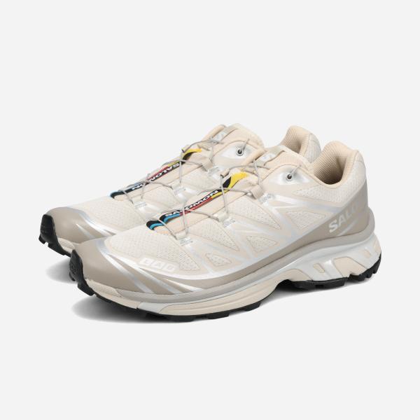 2013年にオリジナルモデルが発売されたSALOMONのアイコンモデル＜XT-6＞。トレイルランニングのトップアスリート達にも愛されるSALOMONならではの優れたクッション性や耐久性、あらゆる路面で力を発揮するグリップ力や着脱のしやすさと...