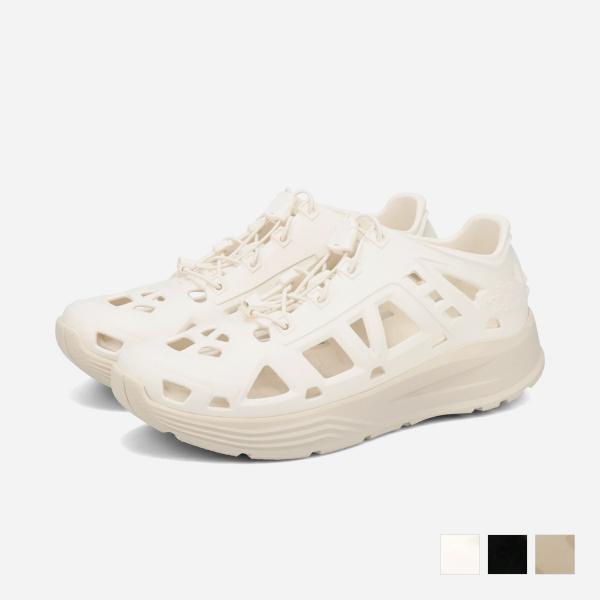 アウトドアアクティビティ前後の快適な歩行をサポートするスニーカー感覚のサンダルです。ソールユニットは2層構造を採用。足側のトップレイヤーのEVAにはクッション性を高めるためにボトムレイヤーと比較して柔らかい素材を配し、地面側のボトムレイヤー...