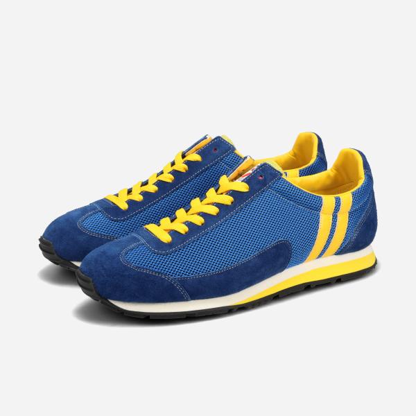 1892年、西フランスのプゾージュという村で靴職人であるパトリック・ベネトーと息子たちによりその歴史は始まります。1930年、PATRICKはサッカースパイクを中心としたスポーツシューズで高い評価を受け、1972年、シューズの後方に鋭く刻ま...