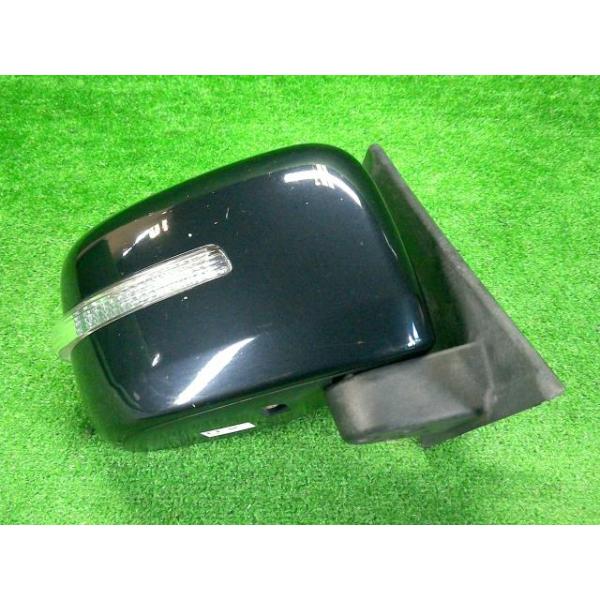 **** 商品説明を必ずご確認ください ****部品管理番号：100000264313500メーカー純正品番：96301-4A26F部品名：右サイドミラーメーカー代替品番：96301-4A09C部品区分：リサイクル品車名：ルークス車両タイプ...