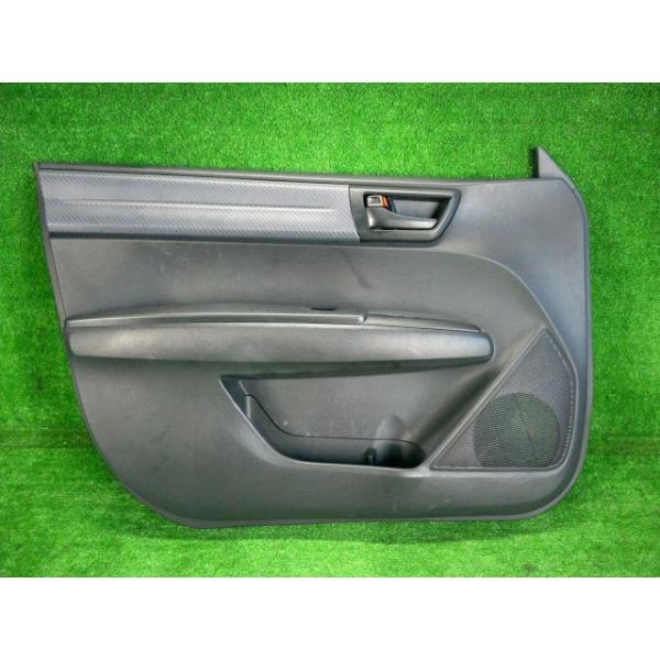 **** 商品説明を必ずご確認ください ****部品管理番号：JP0000013113250メーカー純正品番：67620-12M80-C3部品名：左Fドアトリム部品区分：リサイクル品車名：カローラフィールダー車両タイプ名：ステーションワゴン...