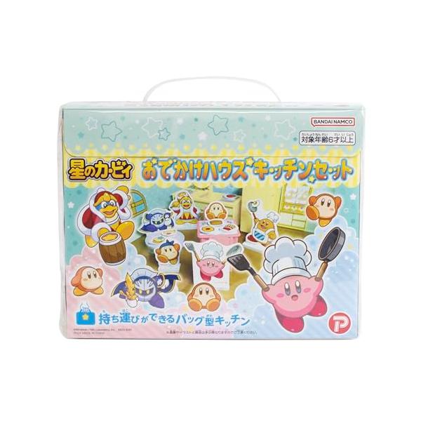 -/-/197235・星のカービィのおでかけハウスキッチンセットです・セット内容:バッグ本体×1 冷蔵庫×1 システムキッチン×1 テーブル(台・足)×1 イス×2 シール×1 ペーパークラフト×1・(C)Nintendo / HAL La...