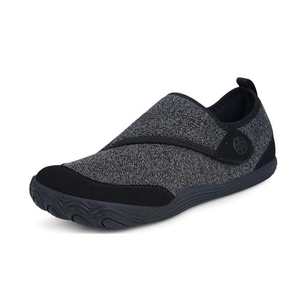 スニーカーブラック/26.0 cm/BK42・Size:26.0 cmColor:ブラック・この靴はマジックテープが付きなので、介護シューズとして履き脱ぎ簡単で、足にフットして歩きやすい。。・介護靴の開口部は広くて、浮腫んだ足でも無理なく履...