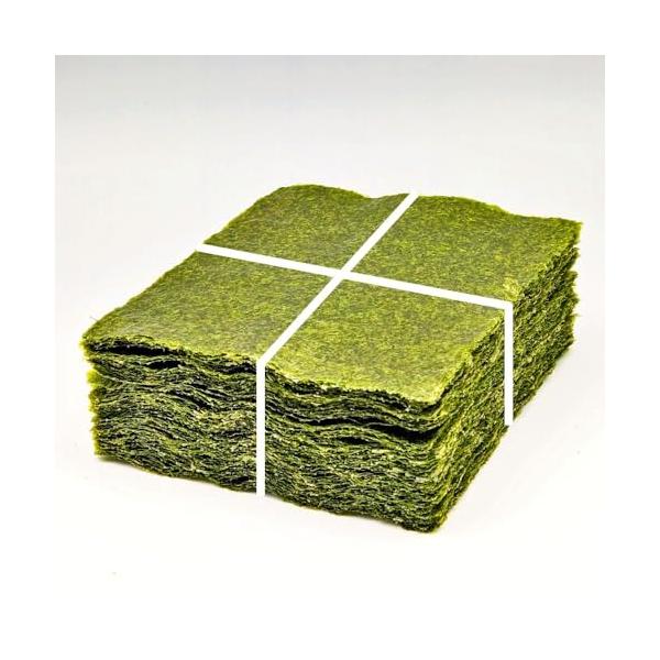 -/4切サイズ(徳印)/-・FlavorName:４切４００枚（十字）・海苔をスープに浸したときに「ドロドロ」に溶けてスープが濁ってしまった事ありませんか？それは軟らかい高級な海苔をスープに浸けてしまったからです。このラーメン海苔は決して高...