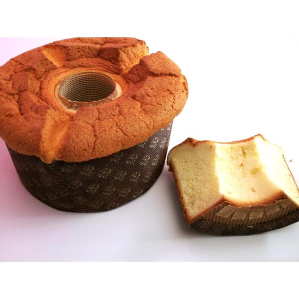 米粉100％で作ったしっとりふんわり食感のシフォンケーキです。その食感は天使の羽のように軽く、ほんのりとした甘さが口の中に広がります。ルチアの米粉スイーツ不動のNo.1商品です。※紅茶味もあります。賞味期限 ： 解凍後3日保存方法 ： 直射...