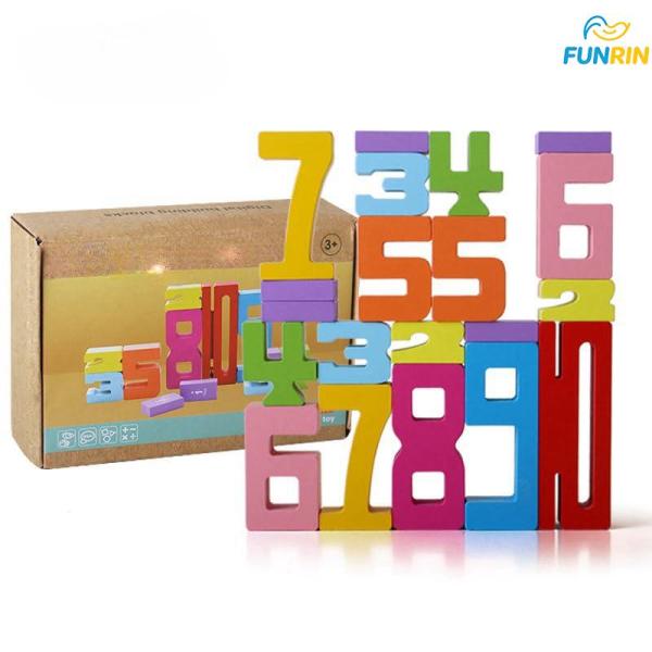 子供向け早期教育に最適：この木製数字パズルは、3歳以上の子供に最適で、数字認識と数学的思考を楽しく学べるおもちゃです。数字の形と点数が一致することで、視覚的に理解しやすく、学びながら遊ぶことができます。頭を使うパズルで脳の発達をサポート：数...