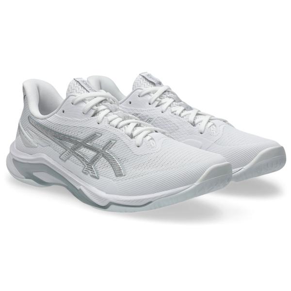 【発売日：2026年07月16日】■　メーカー asics 【アシックス】 ■　商品名 NETBURNER BALLISTIC FF4 ■　品番 1053A070 ■　カラー 105：ホワイト×ピュアシルバー■　アッパー素材 合成樹脂＋人工...