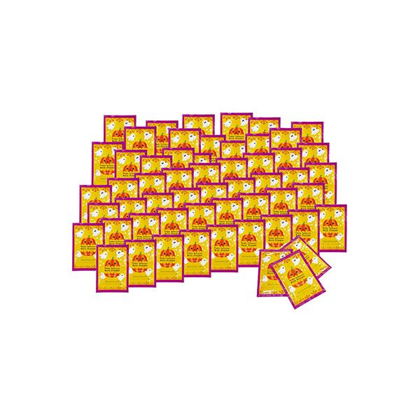 サイコロ出た目の数だけプレゼント　ハロウィン入浴料（約35人用） ハッピーハロウィンの香りウォームオレンジの湯色●【個装形態】 段ボール箱入 ●【セット内容】 入浴料×120コ／サイコロキューブ×1コ／店頭用お知らせPOP×2枚 ●【商品説...