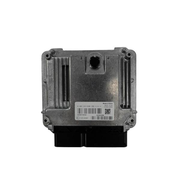 商品名:  0281011228 ED16 504073032 ECU Engine Computer Board Electronic Control Unit Compatible with Compatible with Ivecoブ...