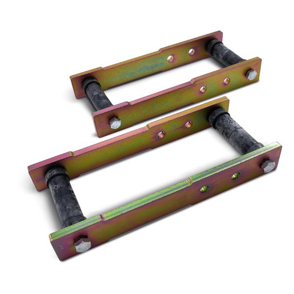 商品名: 1インチから4インチの調節可能な3ポジションリアリーフスプリングシャックルリフトキット/セット セレクトフォード65-73マスタング、66-70ファルコン/マーキュリー65-69コメット&amp;サイクロンに対応 1" to 4"...