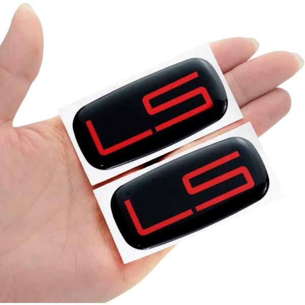 商品名: ペアセット LS Cab エンブレム 3D バッジ ロゴ ネームプレート ステッカー ルーフ ピラー 交換用 LS 15036135 ピックアップトラック SUV (レッド) Pair Set LS Cab Emblems 3D ...