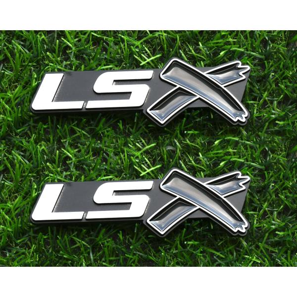 商品名:  2Pcs LSX Side Rear Lid Boot Trunk 3D Emblem Badge Replacement for Chevy Camaro Corvette (Chrome Black)ブランド: Tomili...